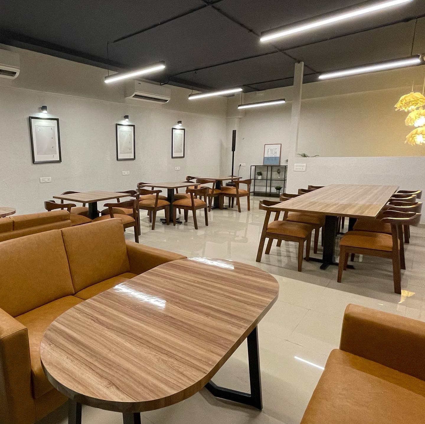 C923B399-AF7C-4B3A-A337-F69FCA94E5FD